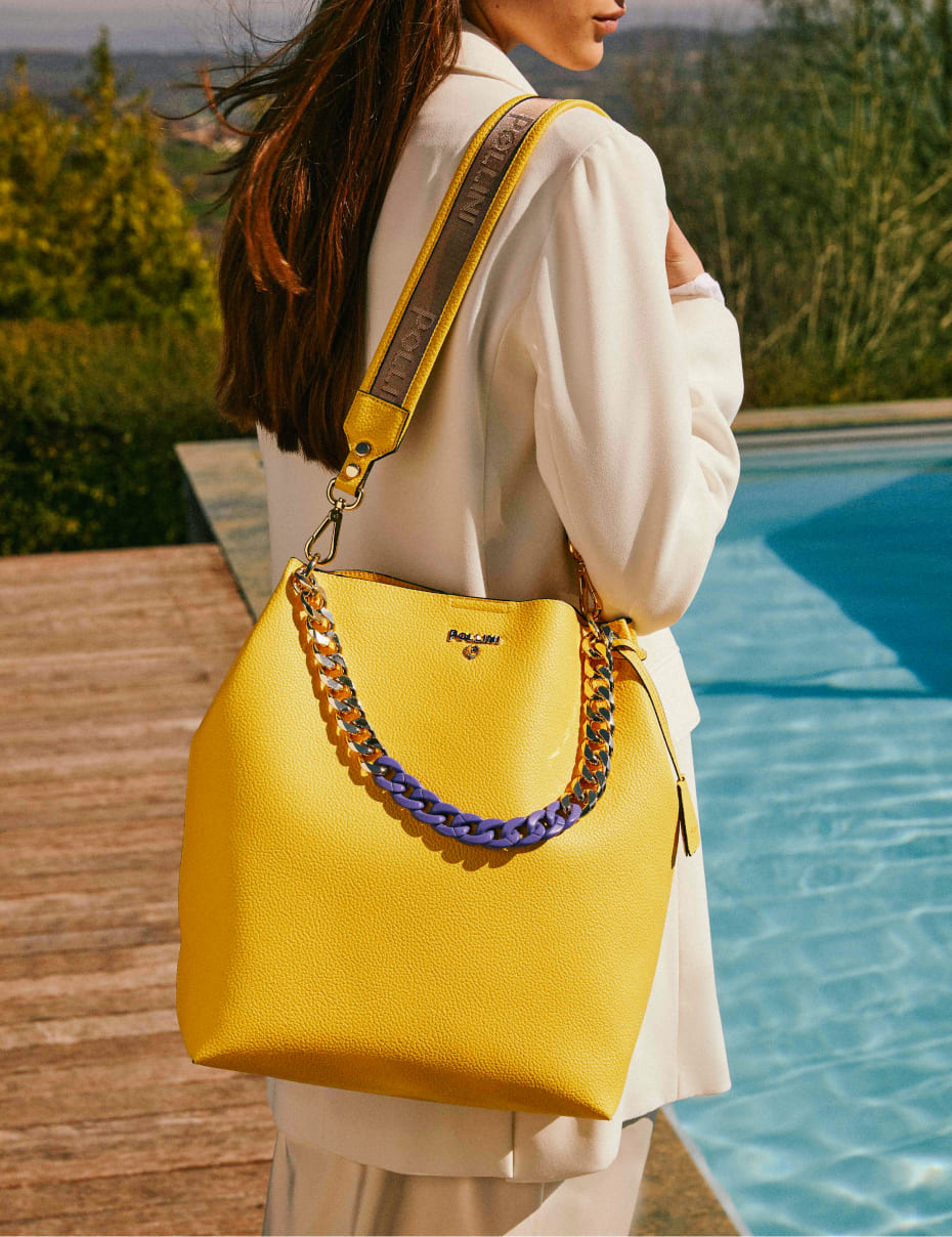 Luxury Woman 2024 Shoes, Bags and Accessories | Pollini